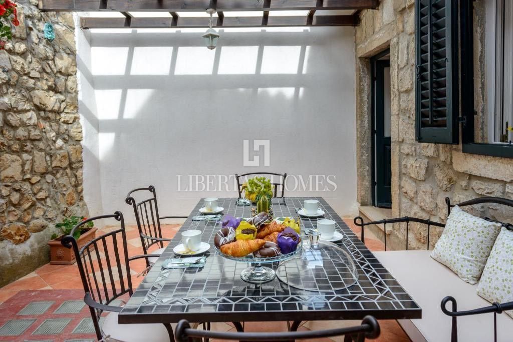 Charming stone house in a row near Dubrovnik/ CAVTAT/ POTENTIAL ...