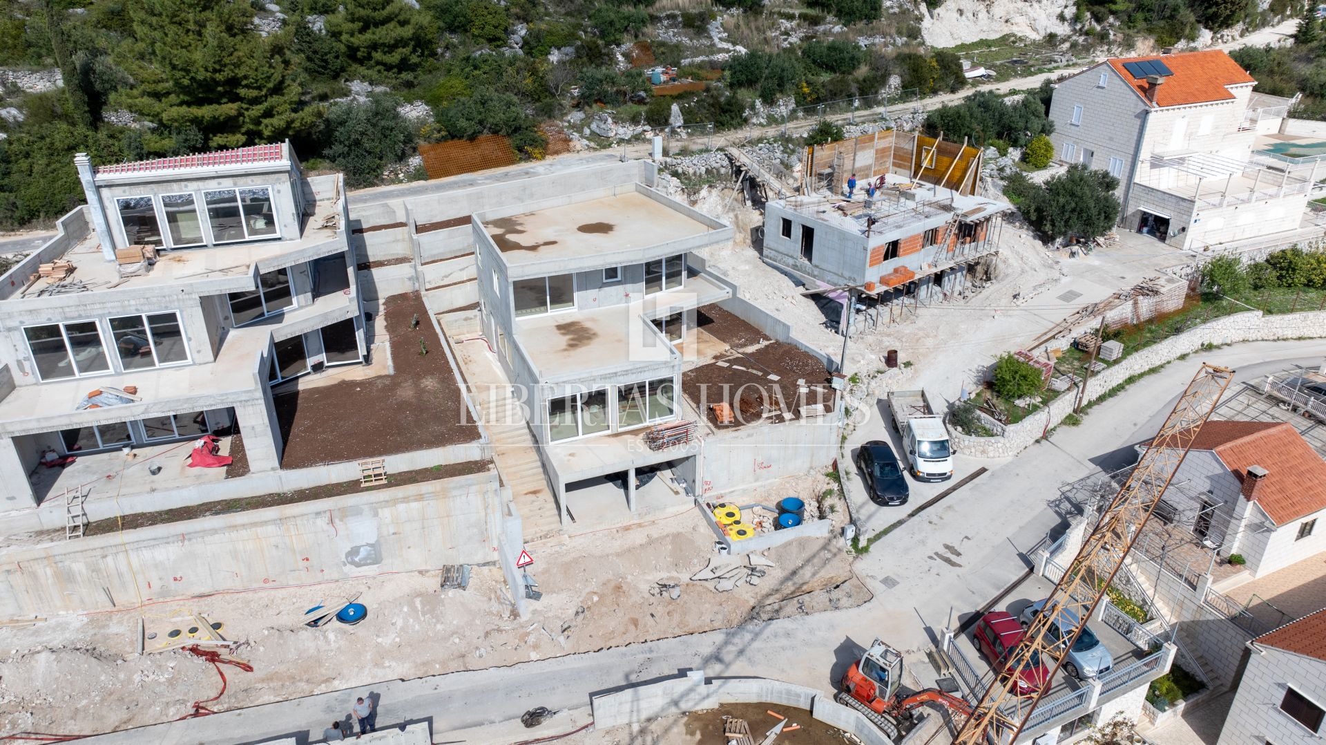 Modern villa for sale with a view of Lokrum and the old town center ...